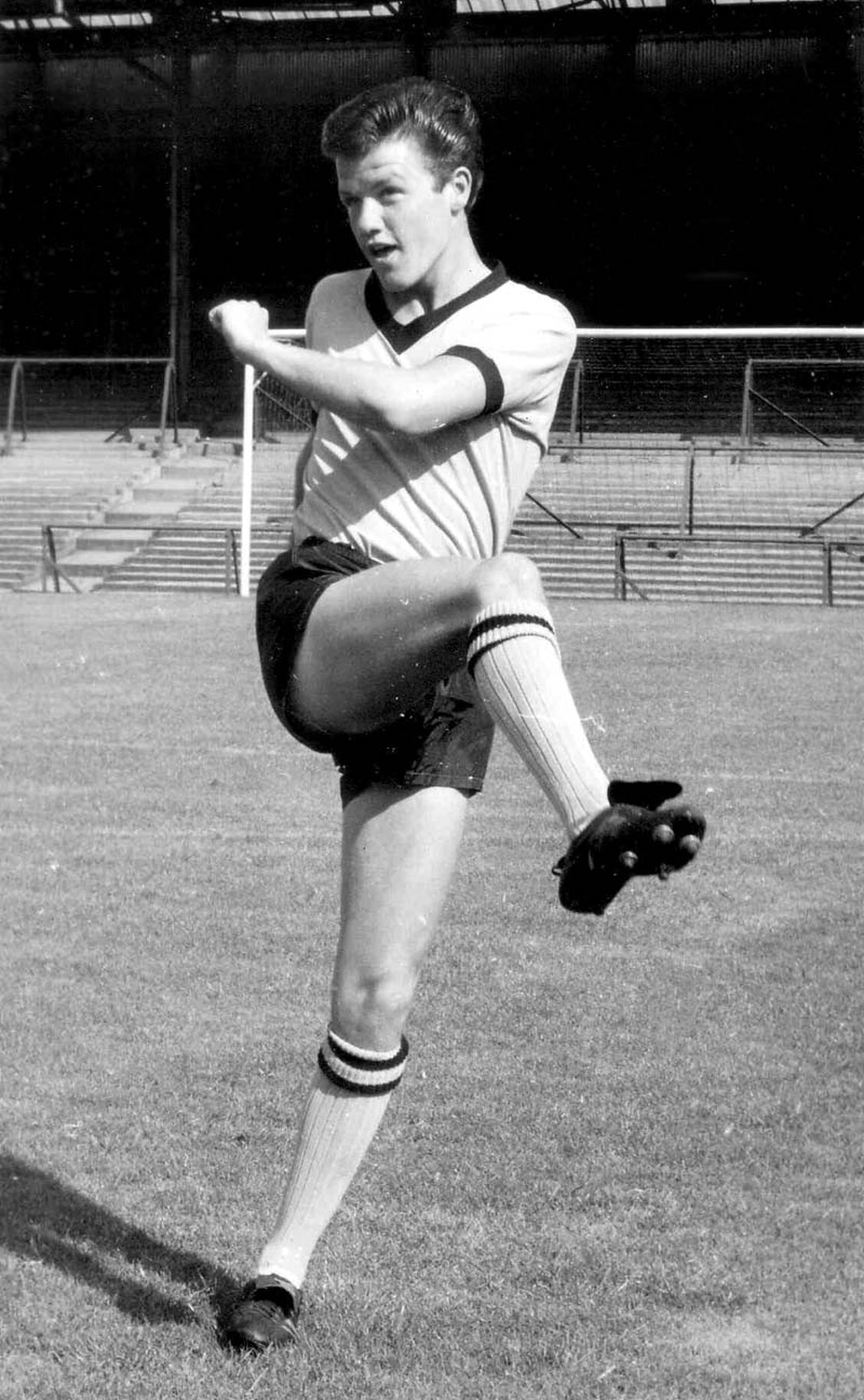 Out Now – God’s Footballer – Wolves Heroes