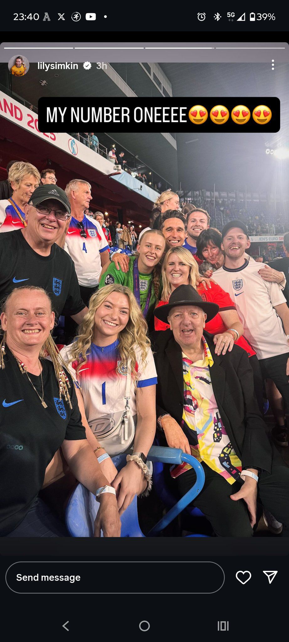 Just Champion! – Wolves Heroes